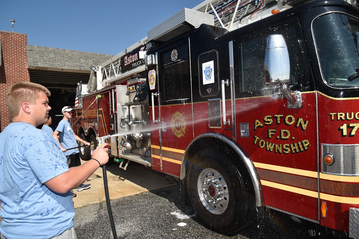 Students Jump Into Community Service
